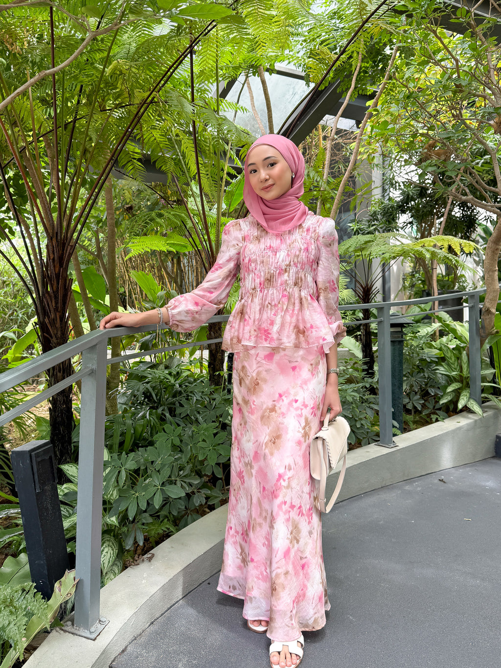 Products – Guzel KL