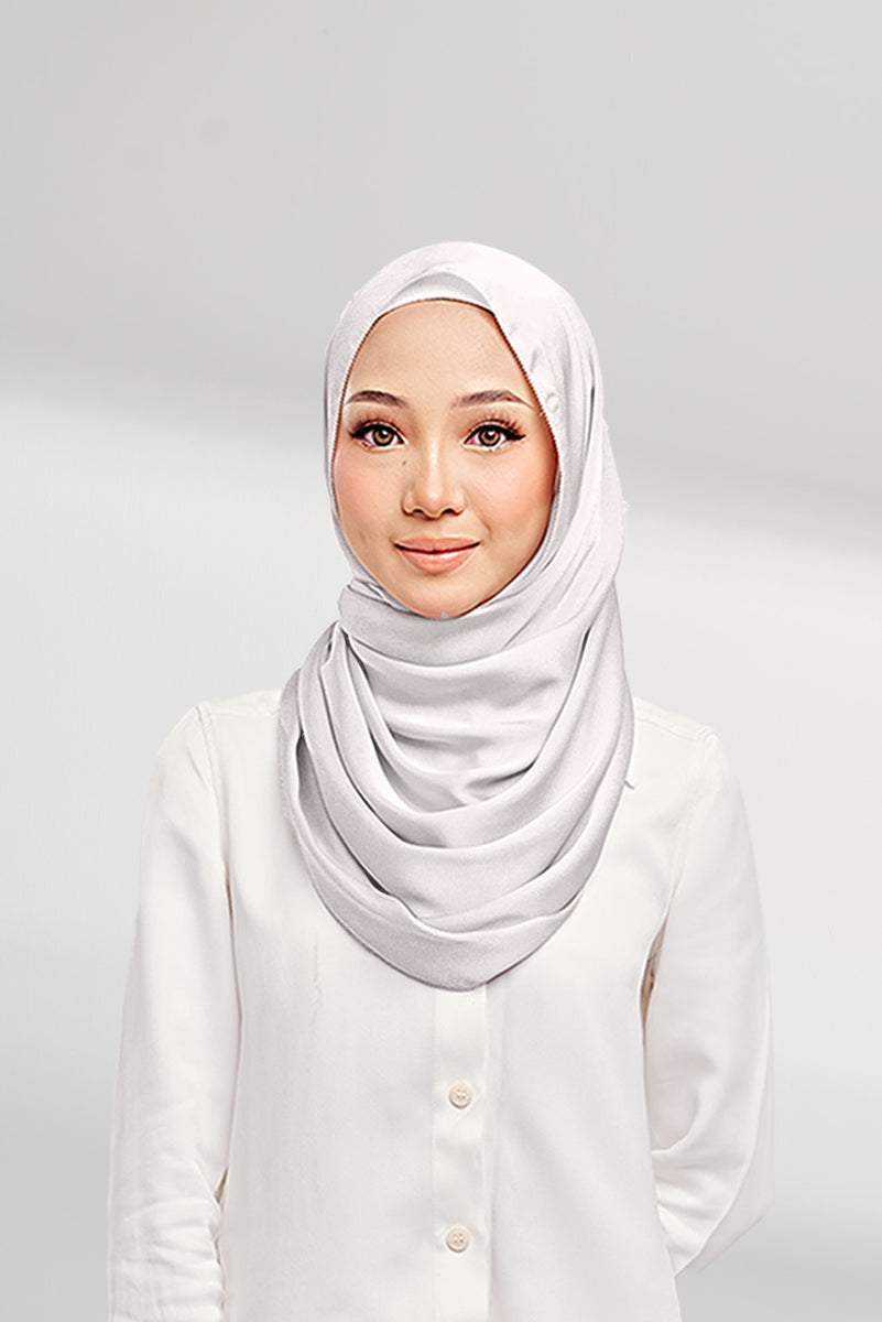 Satin Silk in Silver Flint | Guzel KL