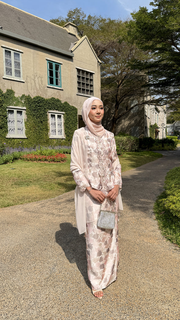 Raya Collection '25 – Guzel KL
